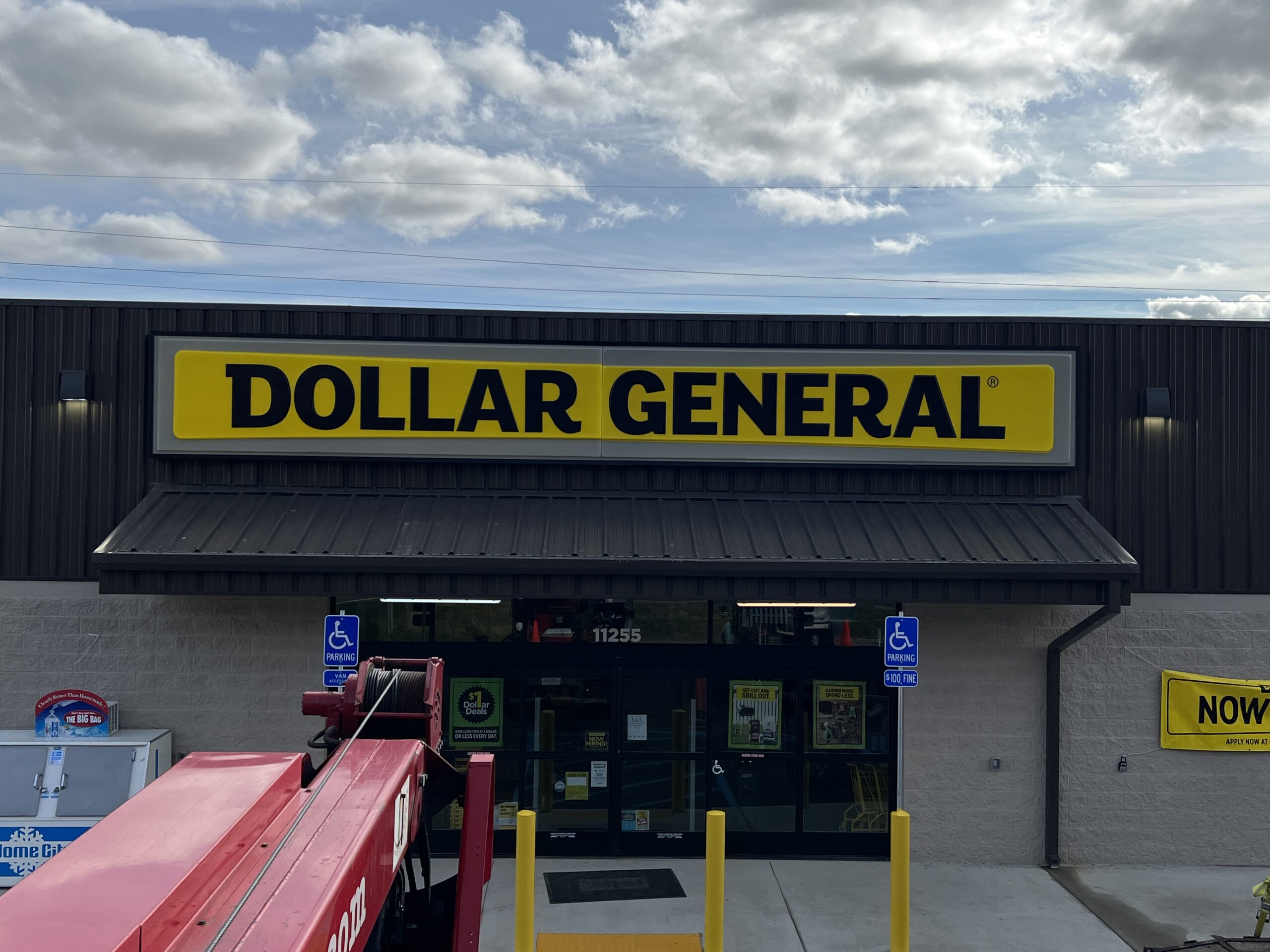 Nationwide Retail Signage | Multi-Location Retail Monument Sign Install
