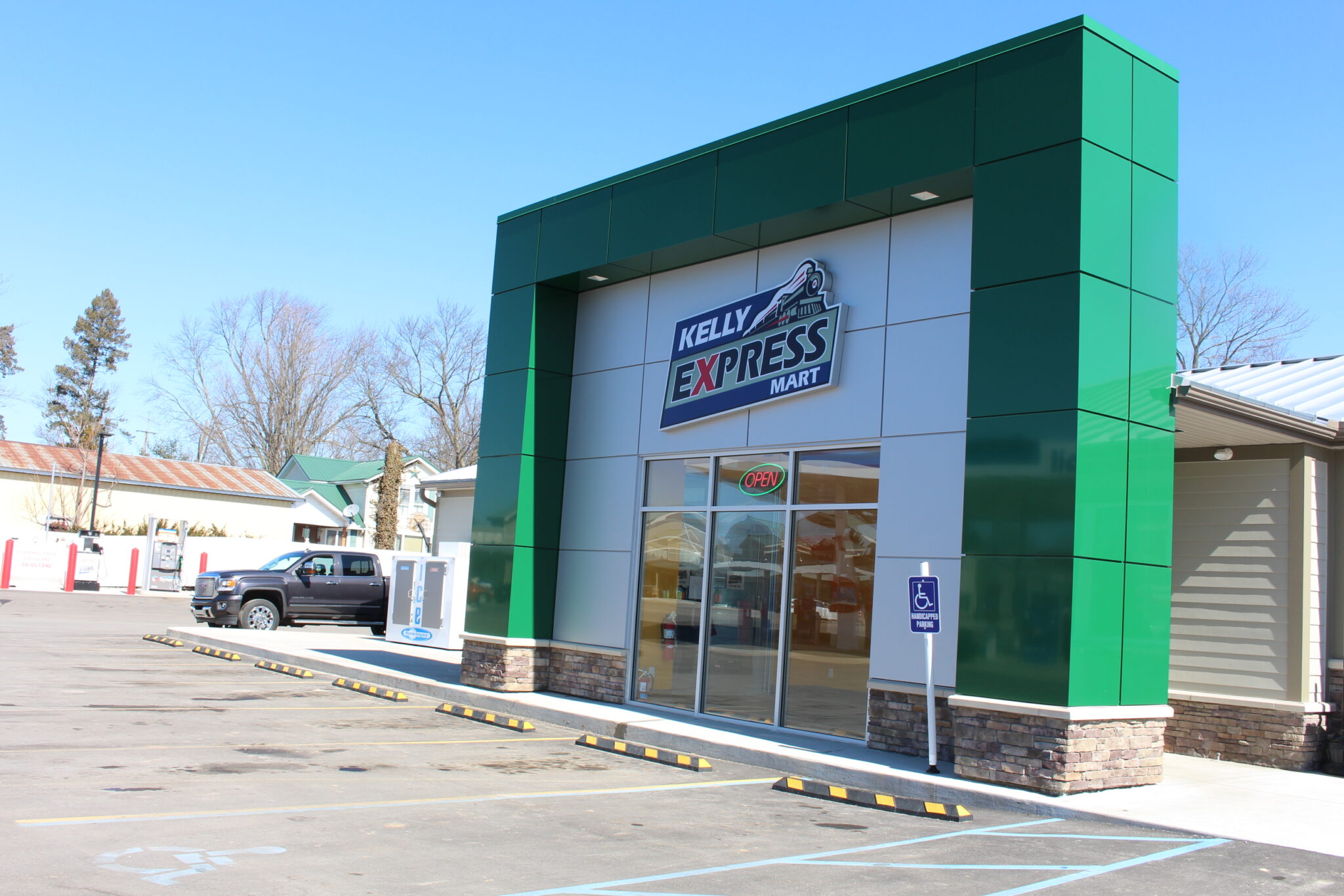 Case Study : Petroleum Station Signage and Electronic Message Center