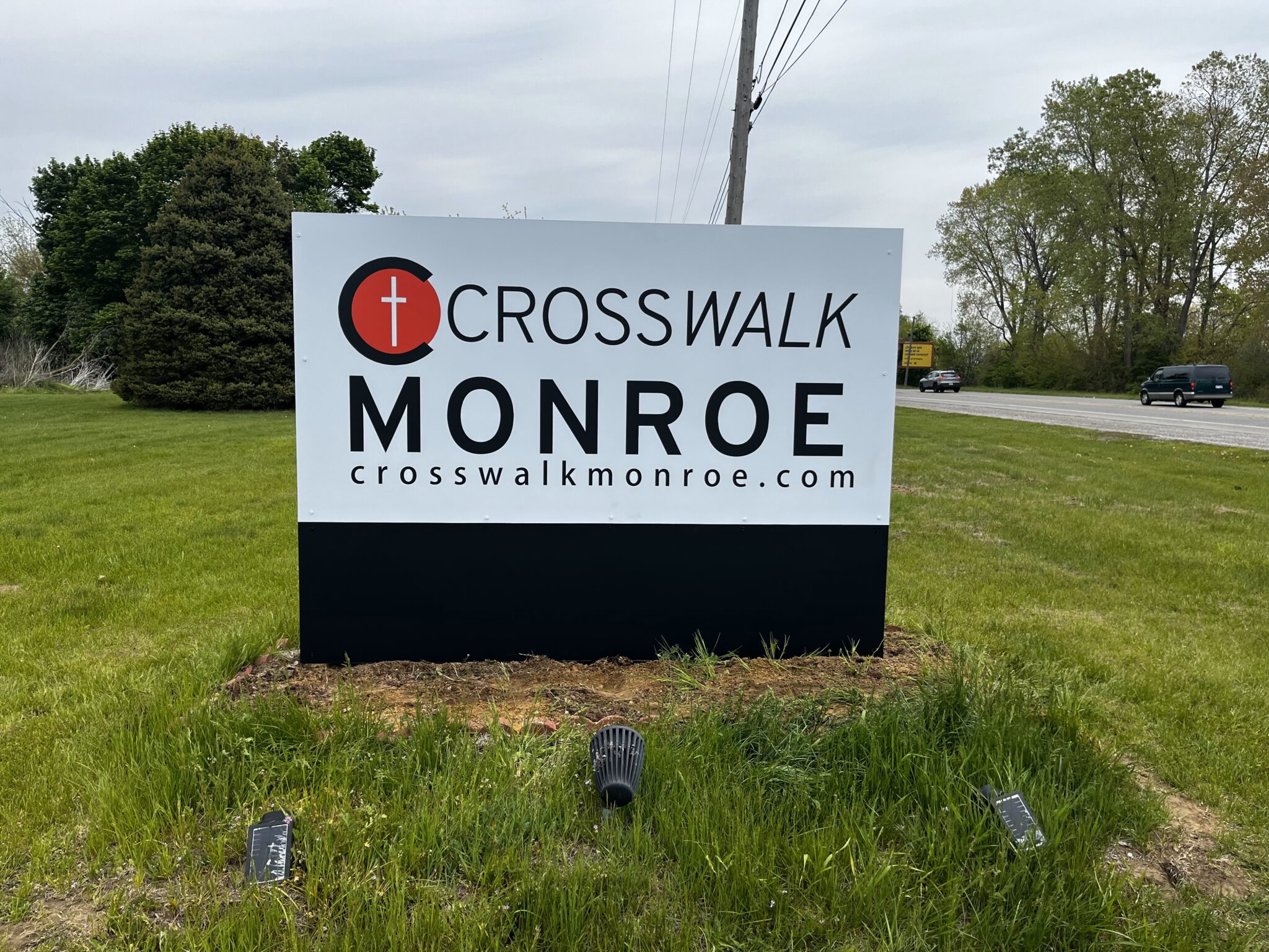 Crosswalk Church - Monroe, MI | Johnson Sign Company