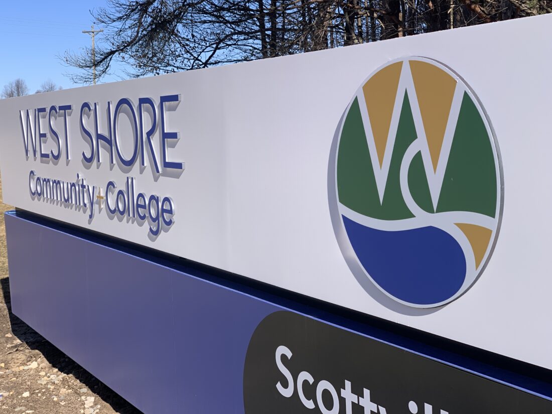 Community College Signage | Education Campus Sign Case Study | Johnson Sign