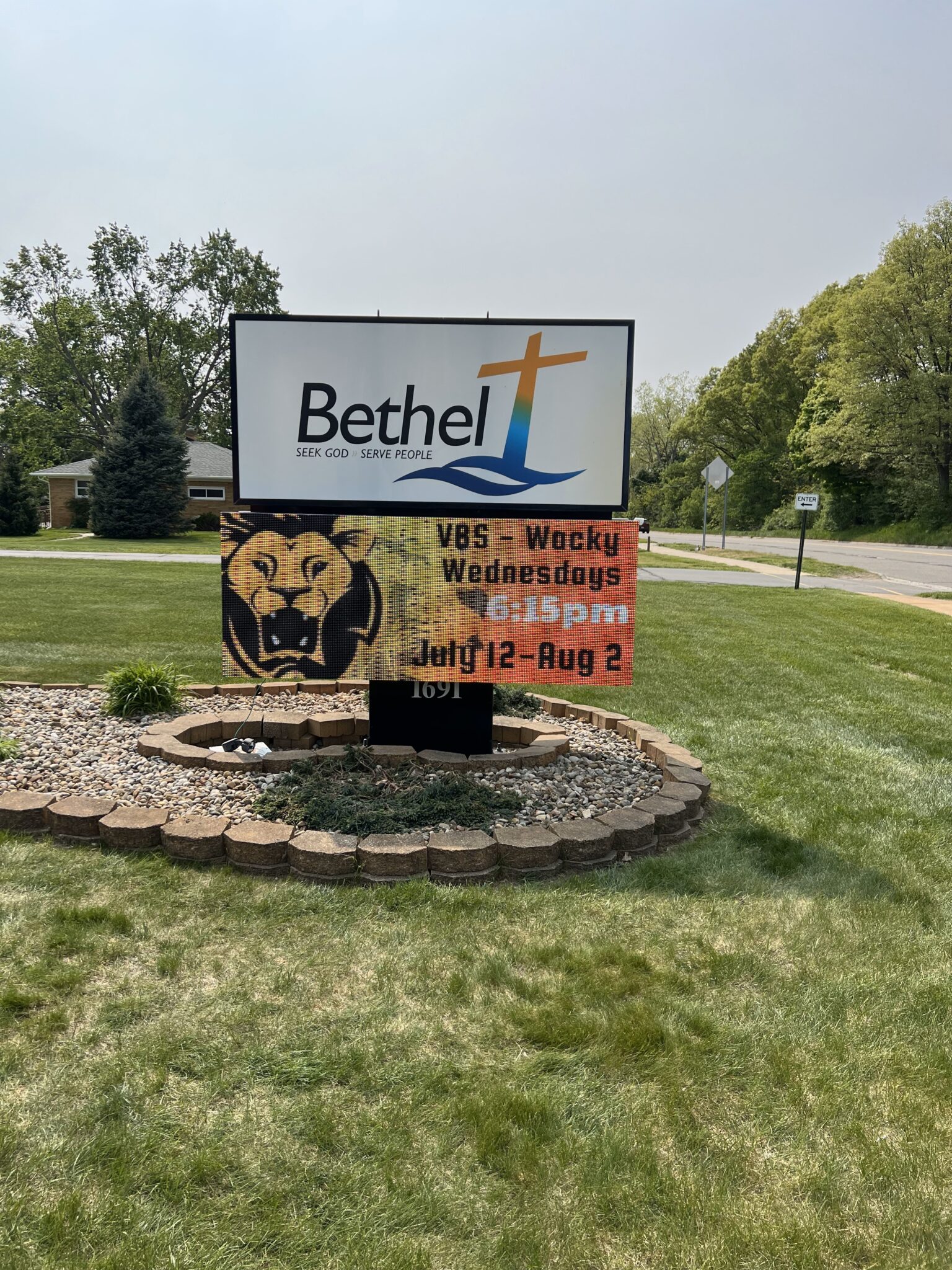 Electronic Message Center Signs | Design, Manufacture, & Install