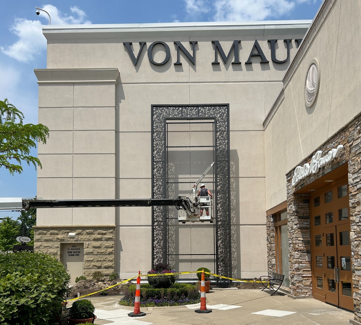 Monument Sign for Retail Shopping Center | Design, Fabrication & Install