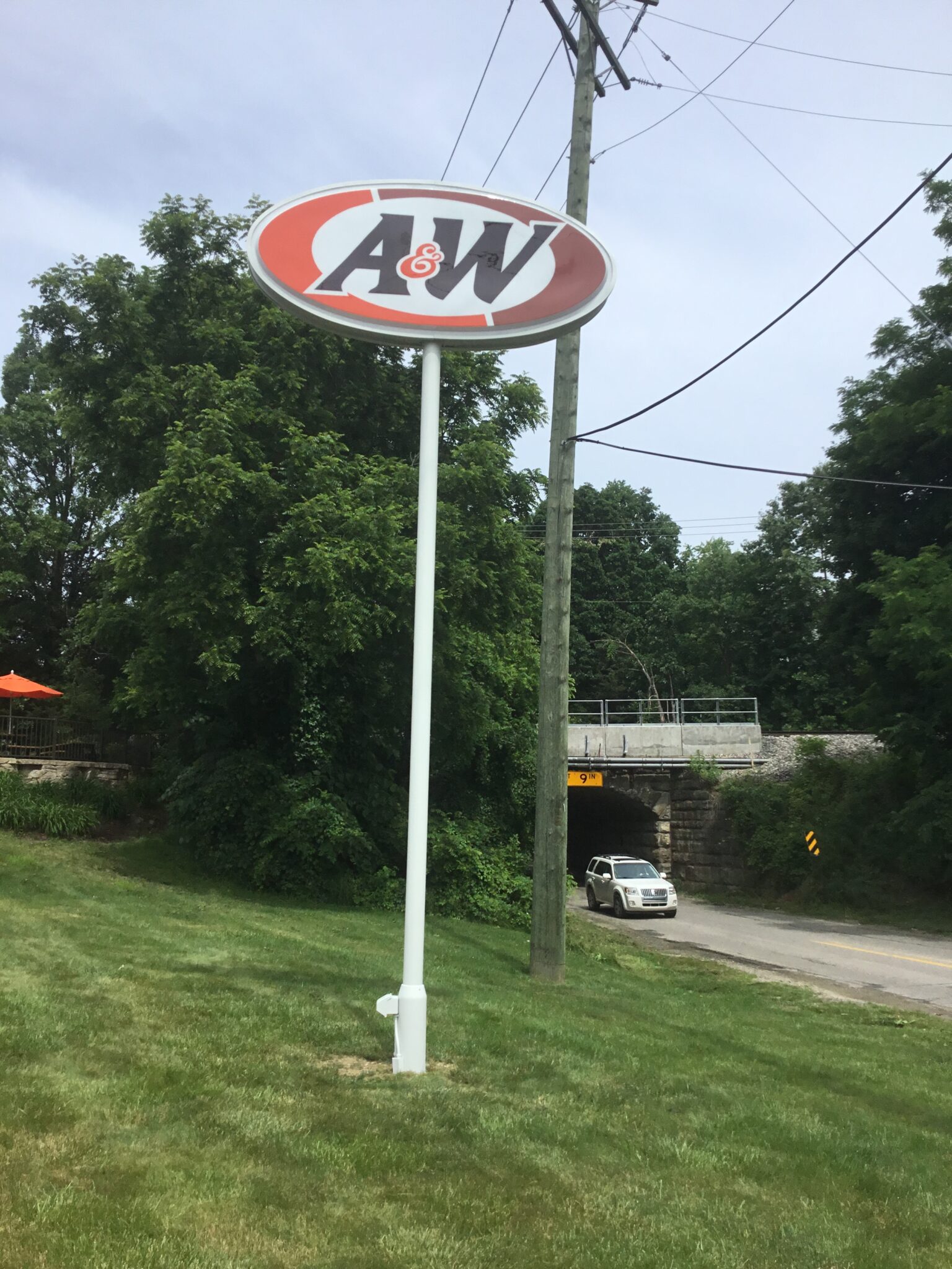 5 Ways to Refurbish an Existing Business Sign | Johnson Sign Co.