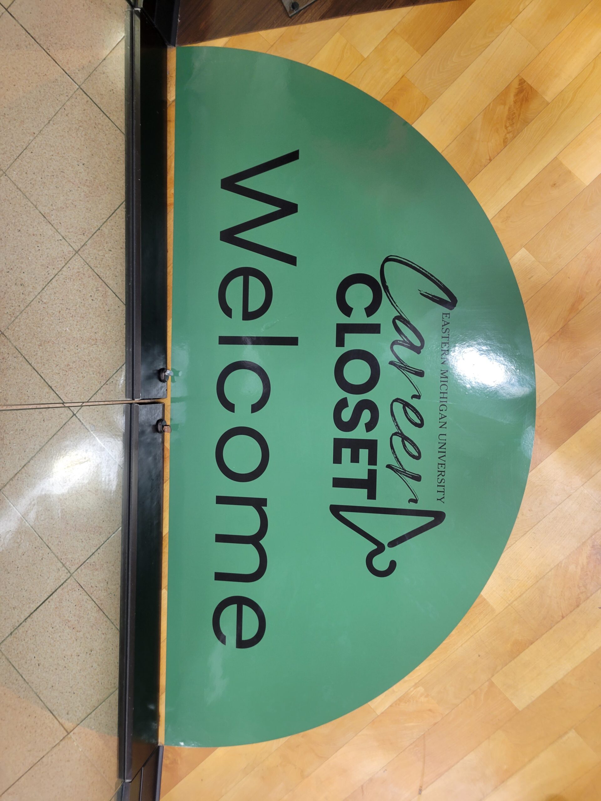 Vinyl Graphics | Vinyl for Walls, Murals, Floors, Windows & Vehicles